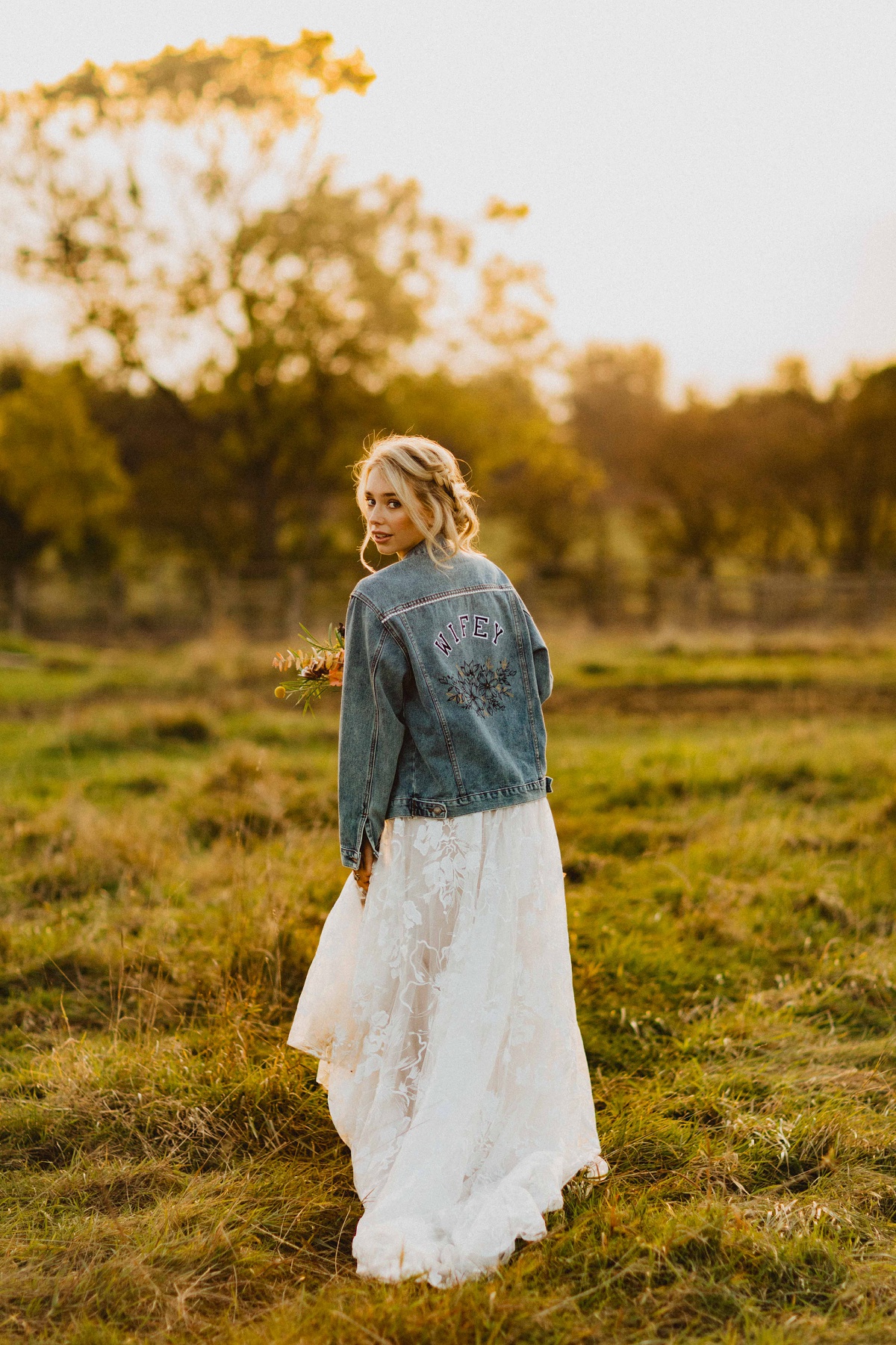 A Glowing Styled Bridal Shoot at Skipbridge Country Weddings (c) Freya ...