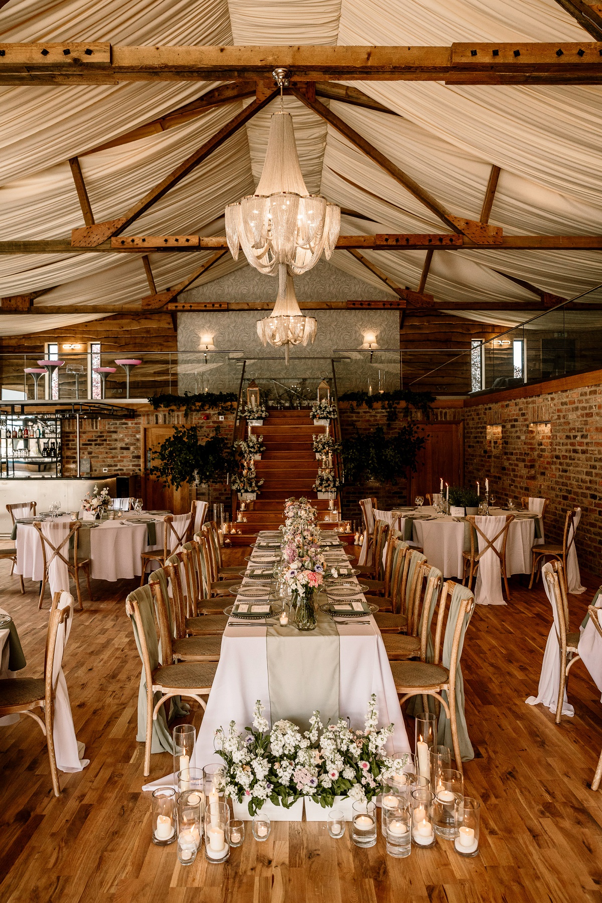 A Natural Styled Shoot at The Oakwood at Ryther (c) Hayle Baxter ...